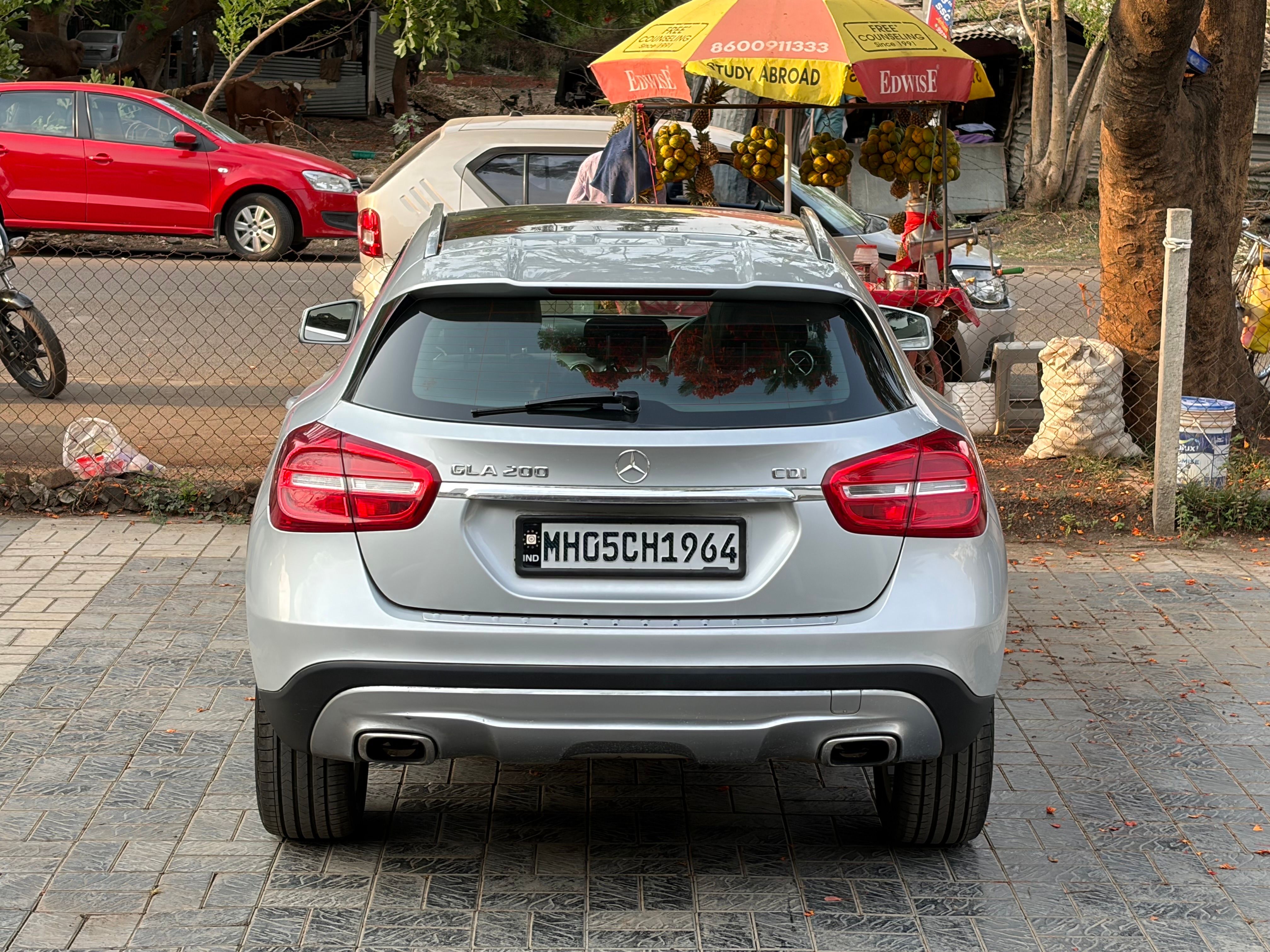 Buy Used Mercedes-Benz GLA Class 200 CDI of 2014 model @ 14,00,000 INR ...
