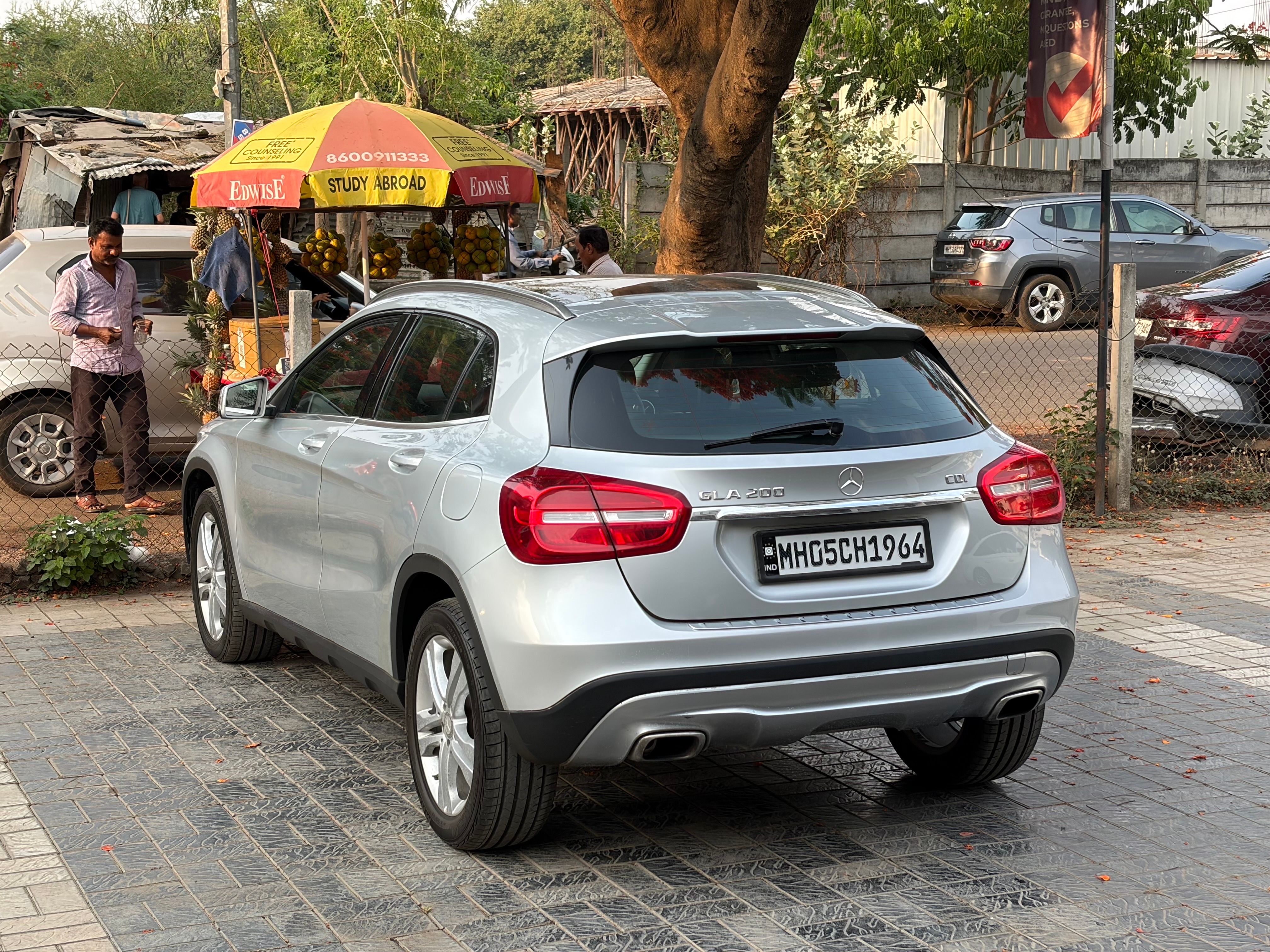 Buy Used Mercedes-Benz GLA Class 200 CDI of 2014 model @ 14,00,000 INR ...