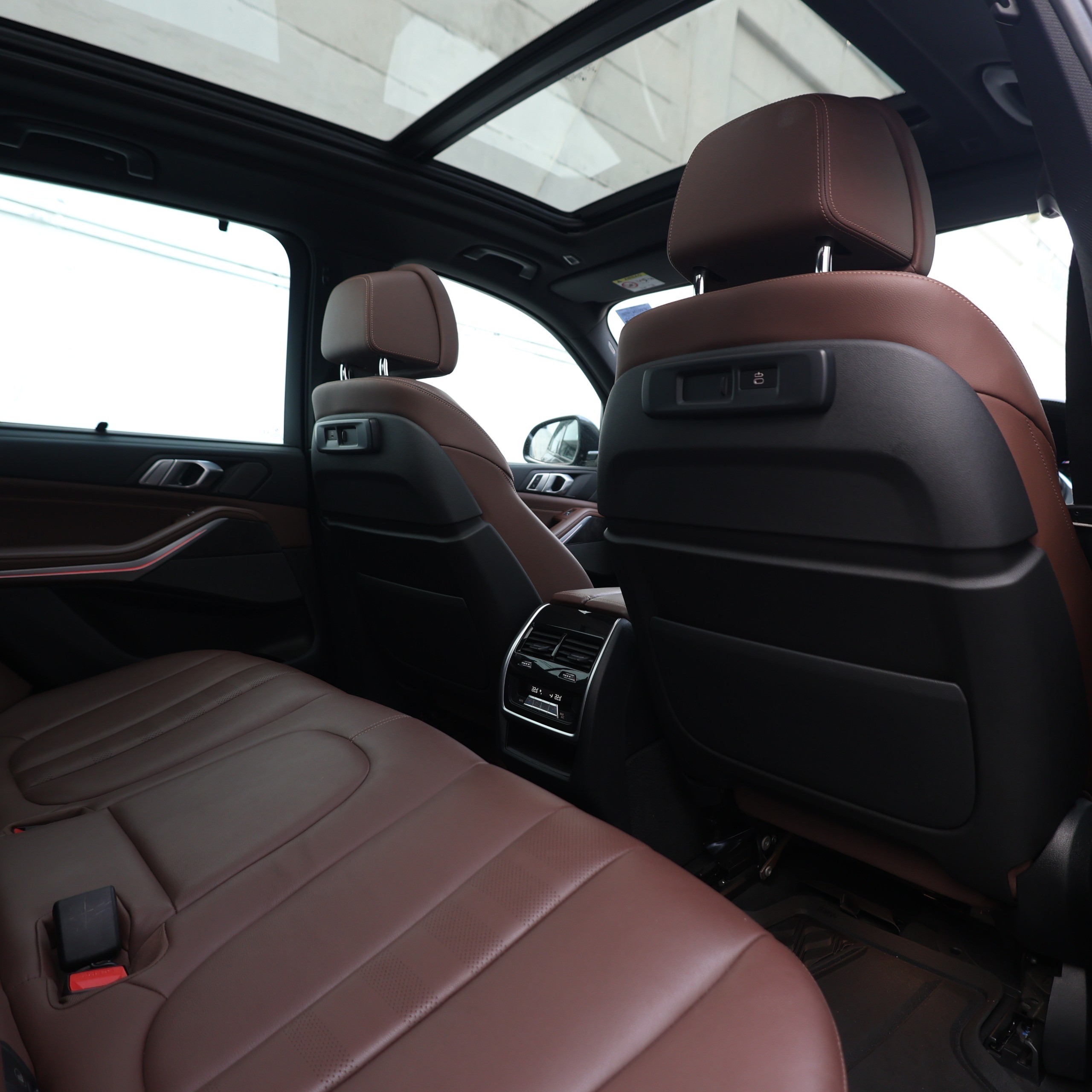 Buy Used BMW X5 xDrive 40i M Sport of 2022 model @ 75,00,000 INR in Delhi - 4944875 - ZigWheels.com