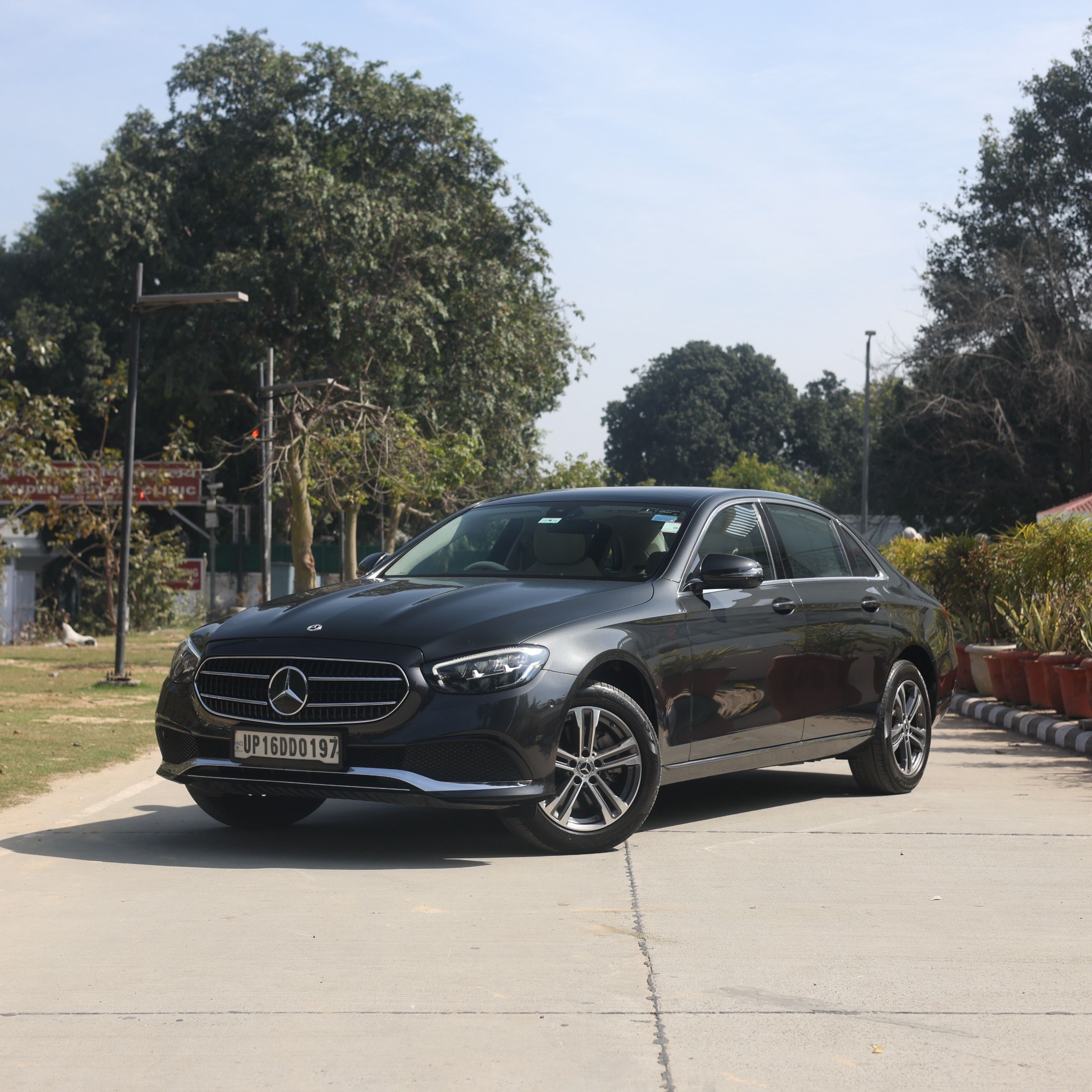 Buy Used Mercedes-Benz E-Class Exclusive E 200 of 2021 model @ 49 ...