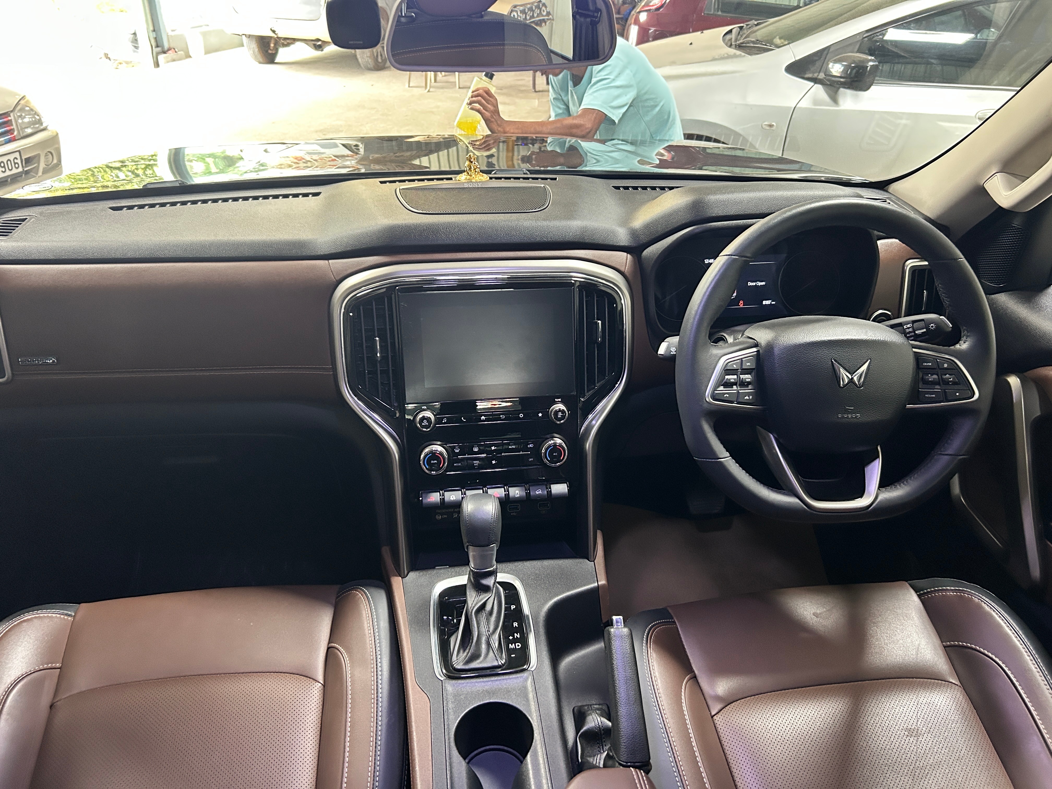 Buy Used Mahindra Scorpio N Z8L 2023-2025 of 2023 model @ 23,00,000 INR in Bangalore - 4941077 ...