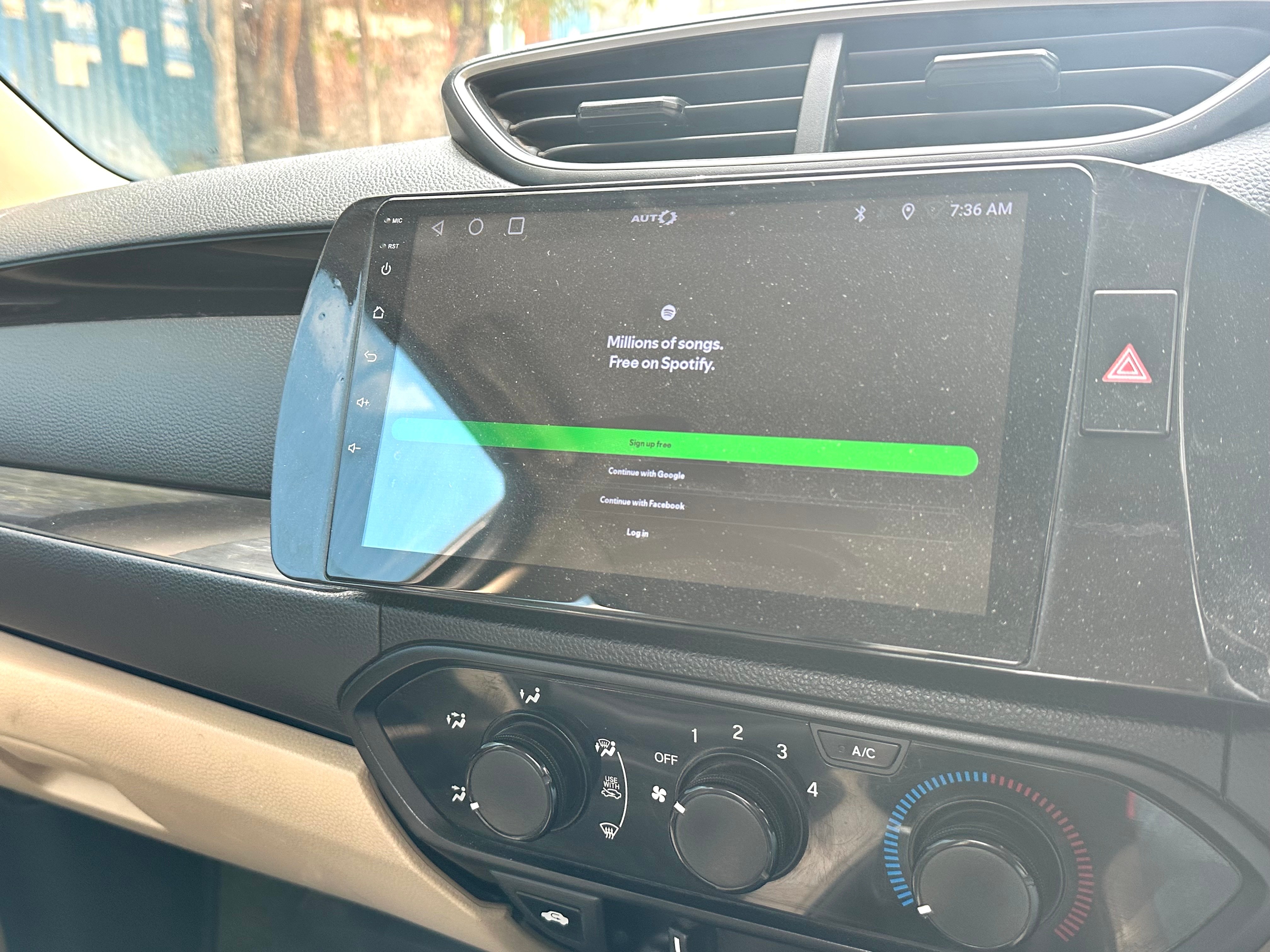 Buy Used Honda Amaze S Petrol BSIV of 2019 model @ 3,99,000 INR in Delhi - 4968259 - ZigWheels.com