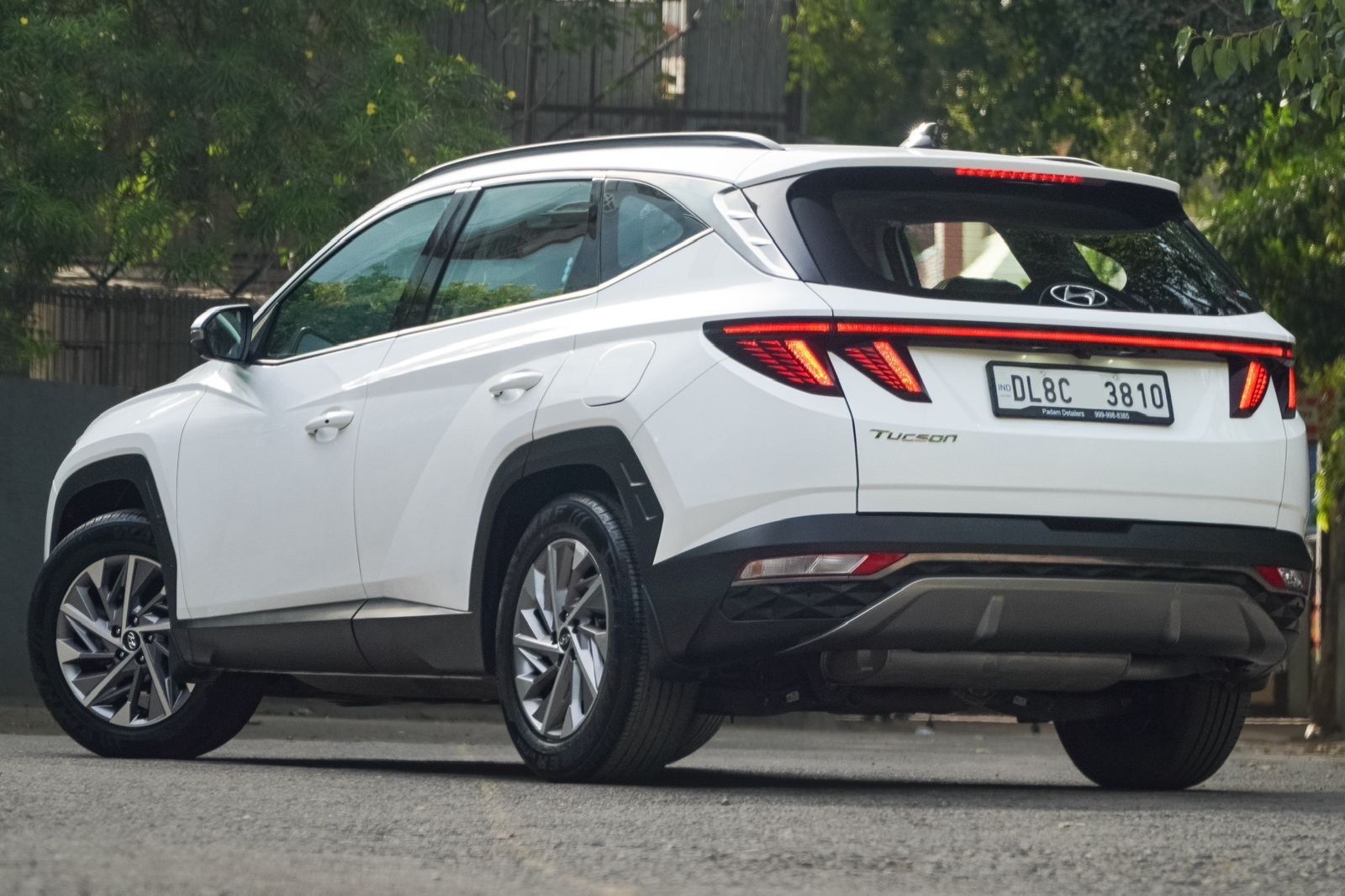 Buy Used Hyundai Tucson Signature AT of 2023 model @ 23,90,000 INR in ...