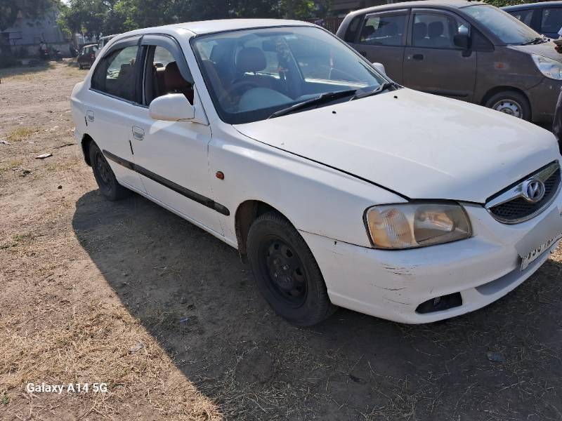 Hyundai Accent Vroom wheel