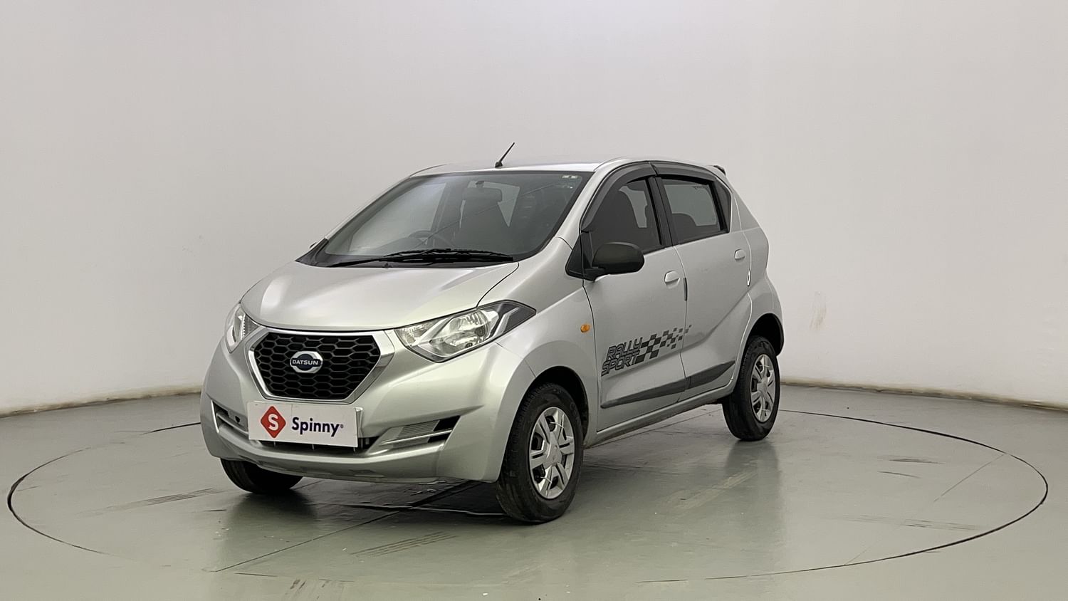 Used Datsun RediGO 1.0 S Car in Kolkata, 2017 Model - Find Best Deals! | CarDekho.com