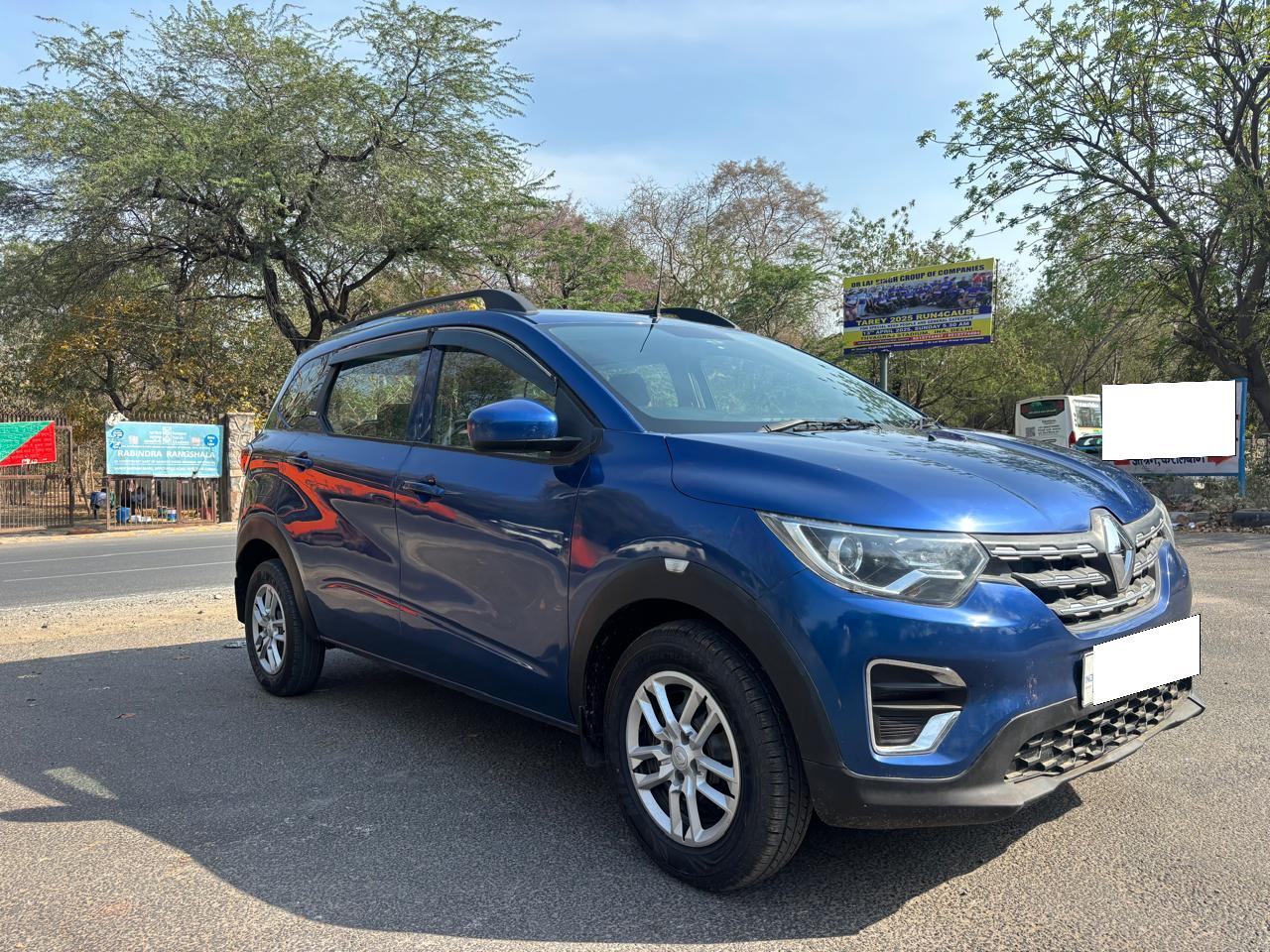 Used Renault Triber RXL BSIV Car in New Delhi, 2020 Model - Find Best ...