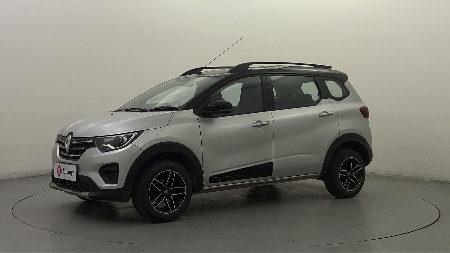 Used Renault Triber RXT Car in New Delhi, 2023 Model - Find Best Deals ...