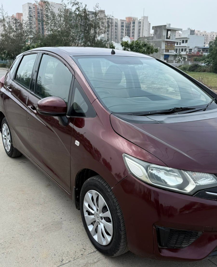 Used Honda Jazz 1.2 SV i VTEC Car in Faridabad, 2015 Model - Find Best Deals! | CarDekho.com