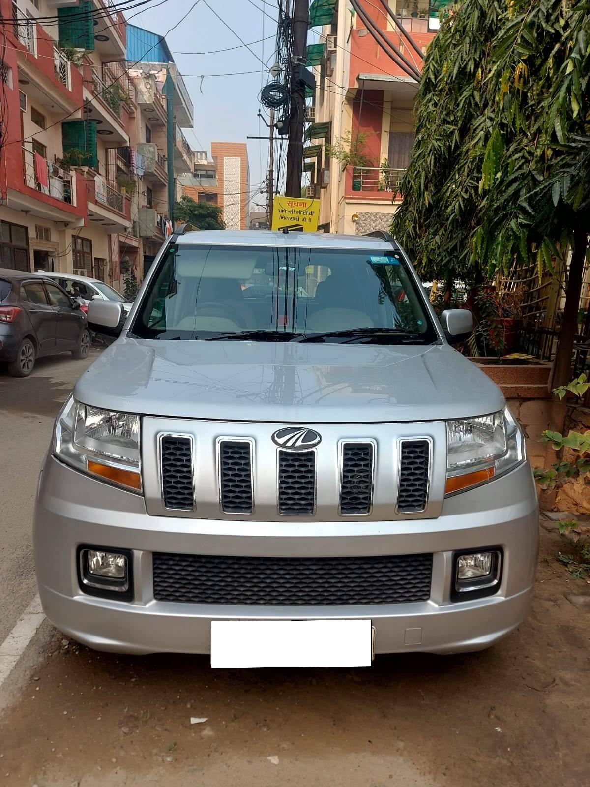 Used Mahindra TUV 300 mHAWK100 T8 AMT Car in New Delhi, 2018 Model ...