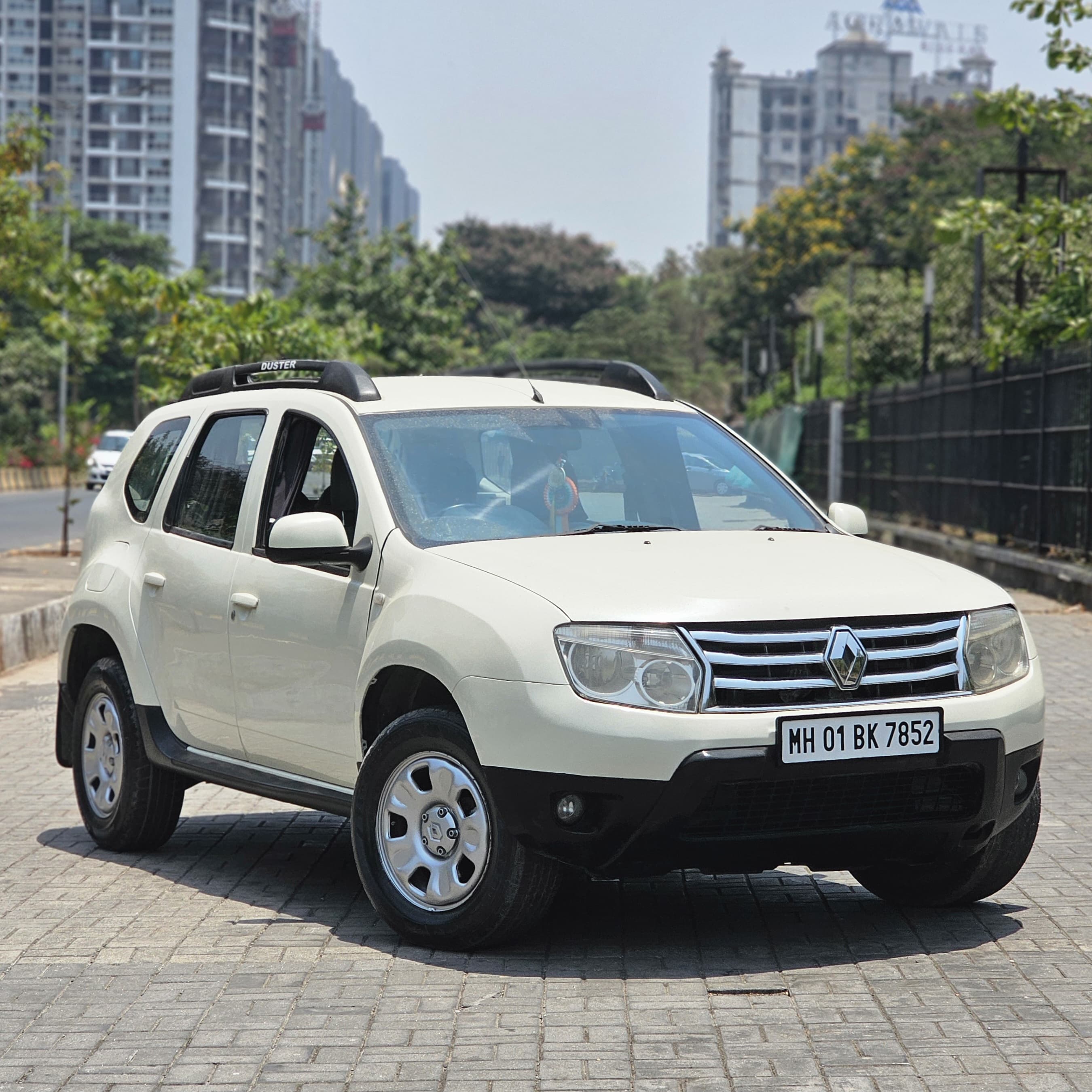 Used Renault Duster RXL AWD Car in Navi Mumbai, 2014 Model - Find Best ...