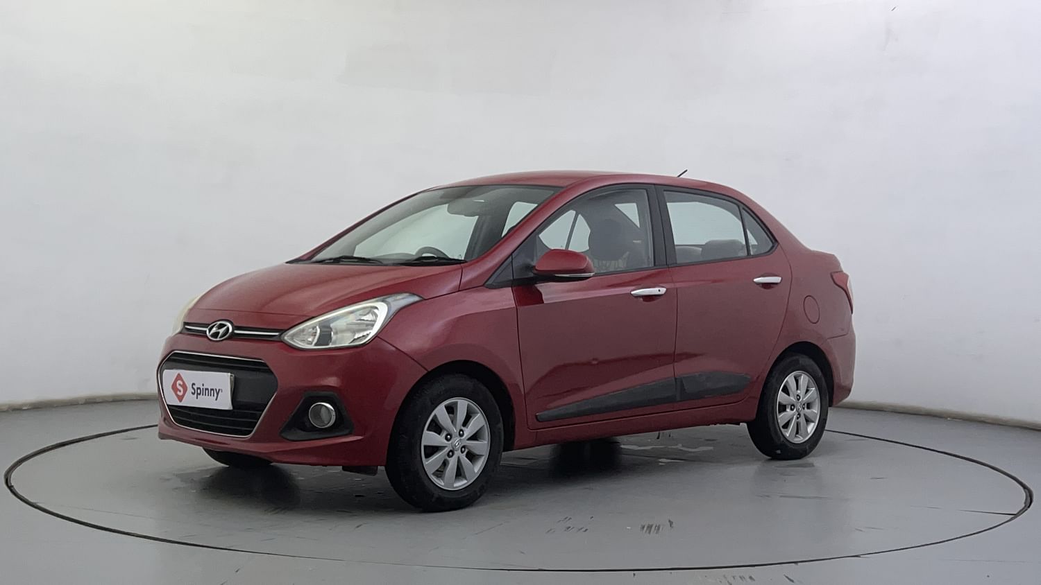 Used Hyundai Xcent Petrol Car in Ahmedabad, 2014 Model - Find Best ...
