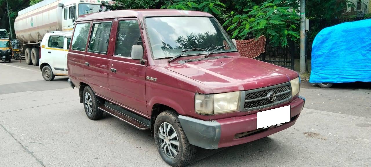 Used Toyota Qualis FS F2 Car in Mumbai, 2002 Model - Find Best Deals ...