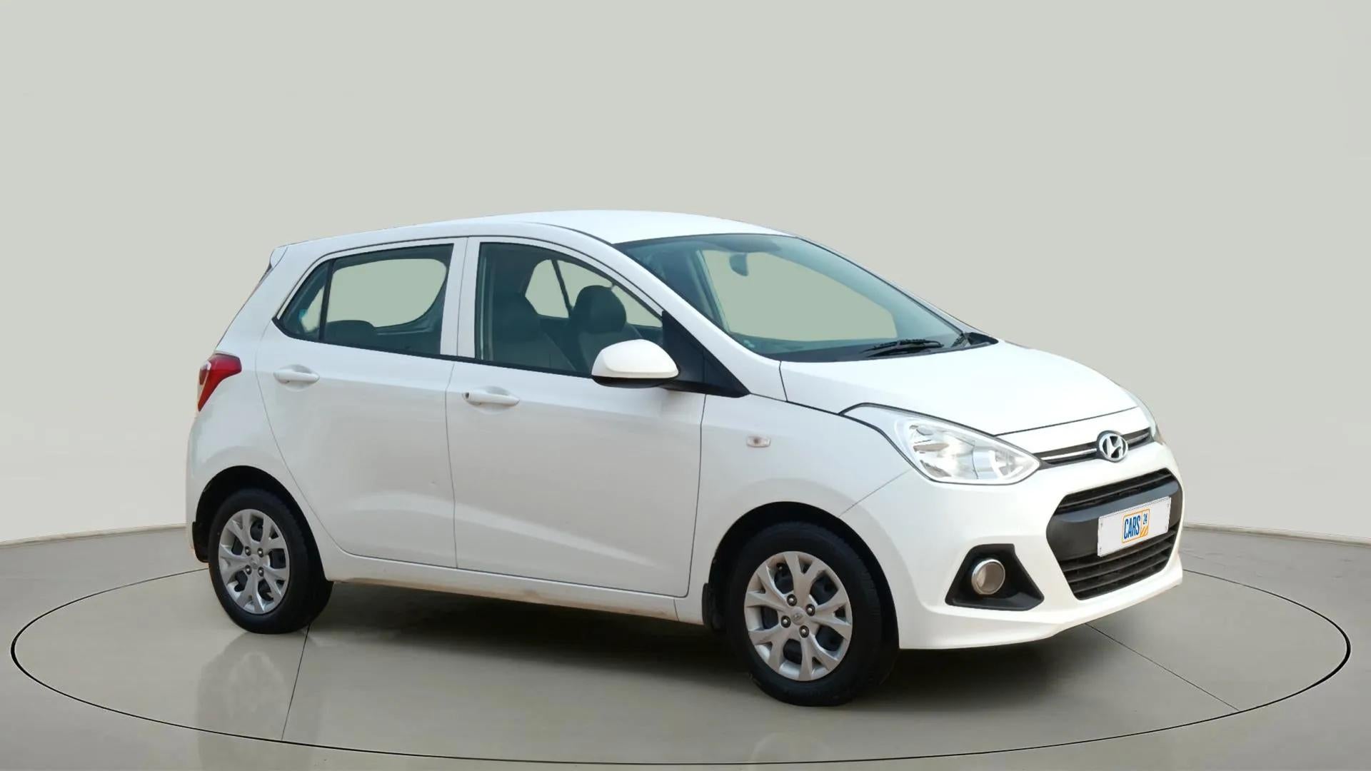Used Hyundai Grand i10 Magna Car in Faridabad, 2017 Model - Find Best Deals! | CarDekho.com