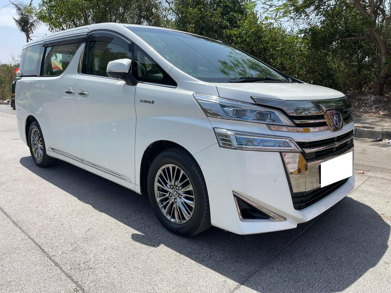 Used Toyota Vellfire VIP Executive Lounge Car in Mumbai, 2023 Model ...