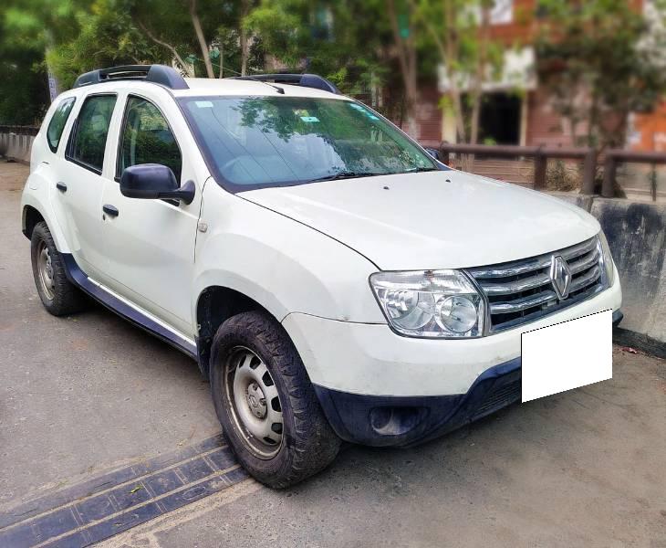 Used Renault Duster Petrol RxE Car in New Delhi, 2015 Model - Find Best ...