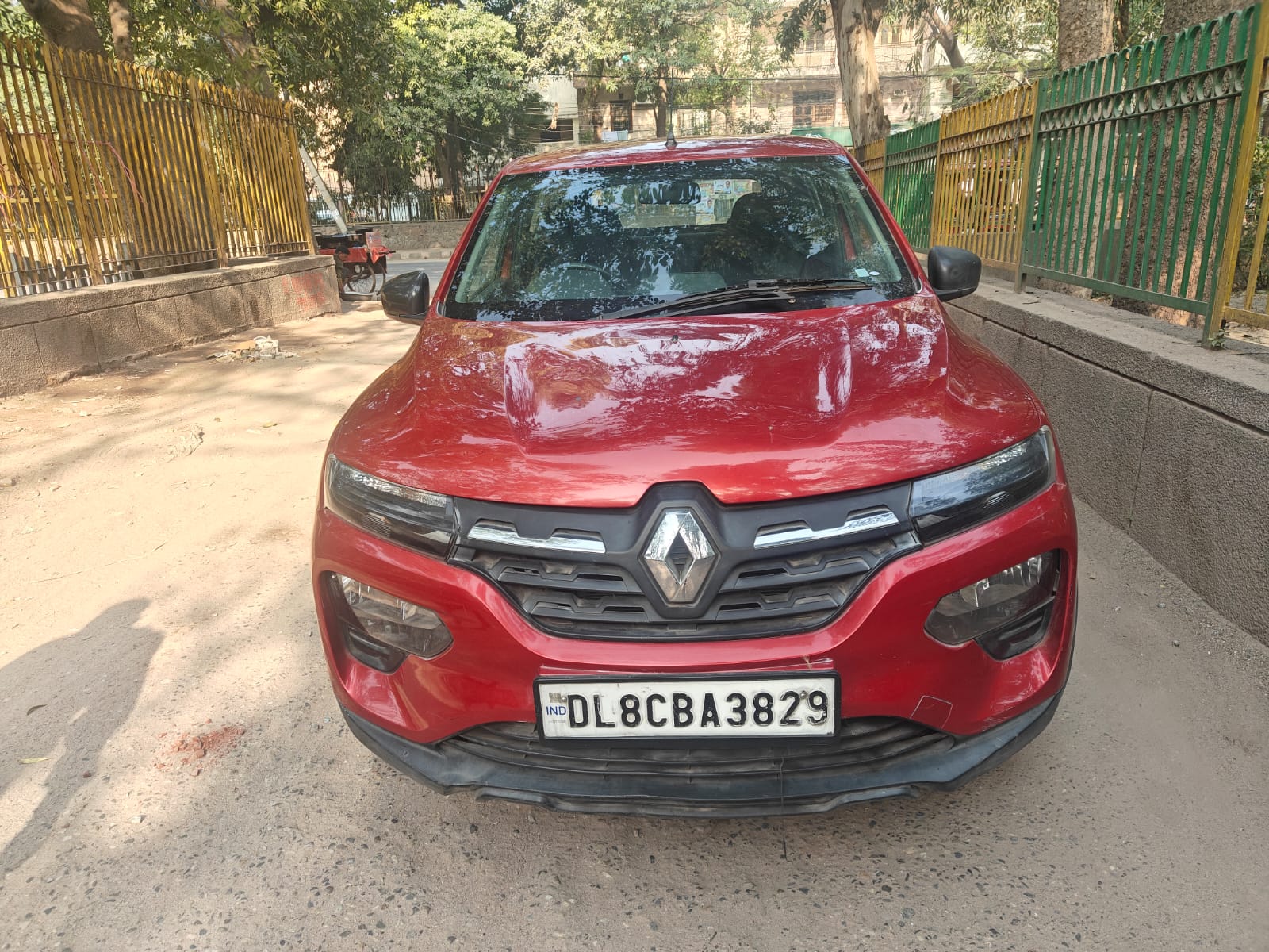 Used Renault KWID 1.0 RXT AMT Opt Car in New Delhi, 2020 Model - Find ...