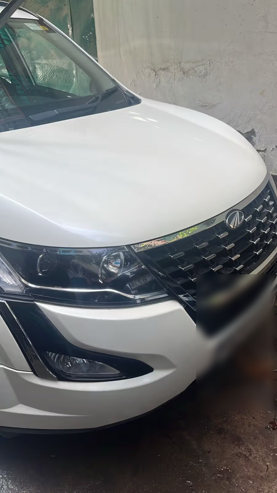 Used Mahindra XUV500 W9 AT Car in New Delhi, 2021 Model - Find Best ...