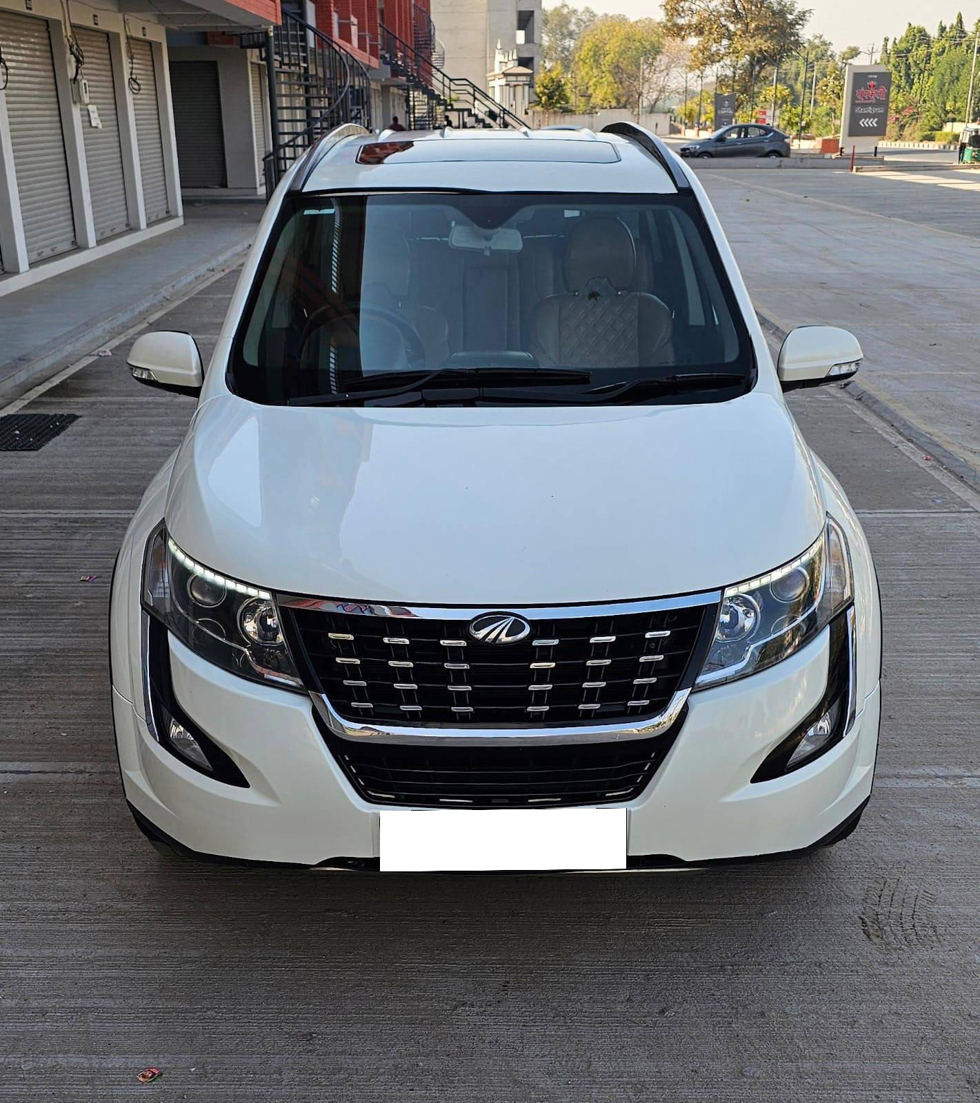 Used Mahindra XUV500 W9 2WD Car in Ahmedabad, 2019 Model - Find Best ...