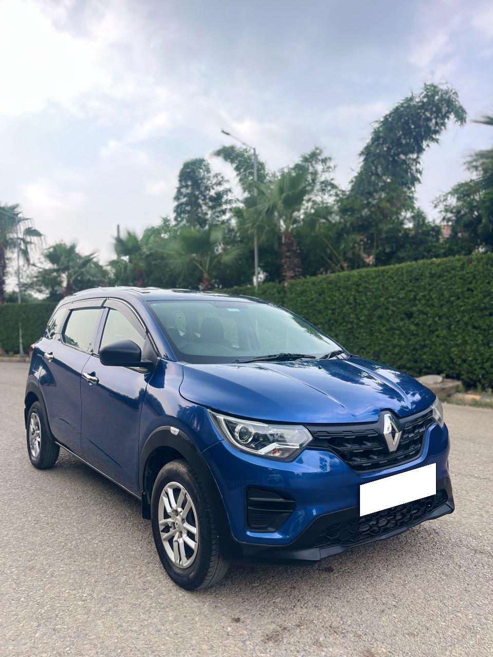 Used Renault Triber RXE BSIV Car in New Delhi, 2021 Model - Find Best ...