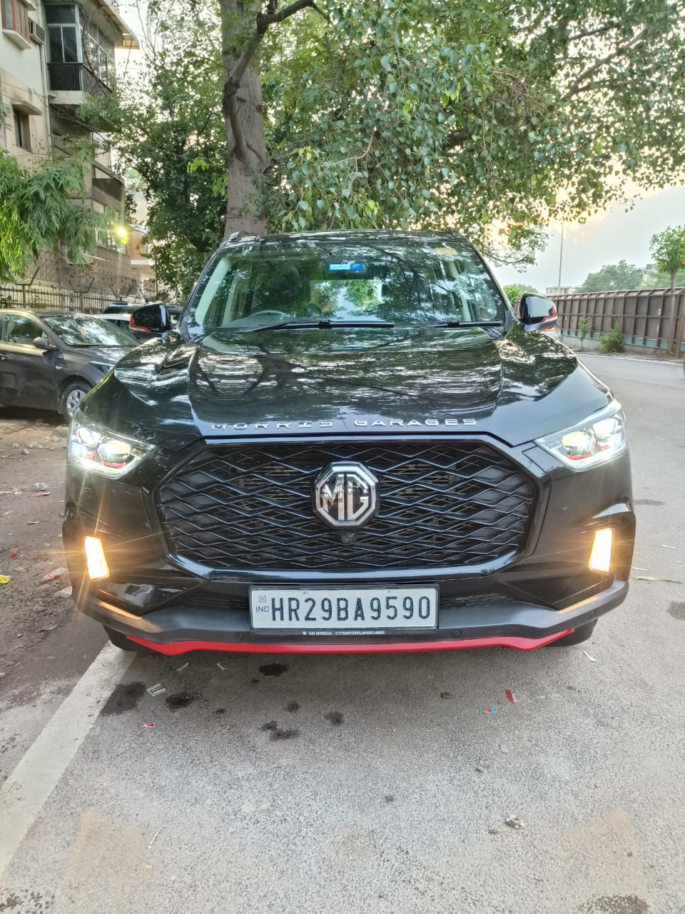 Used MG Gloster Black Storm 4x4 6Str Car in New Delhi, 2023 Model ...