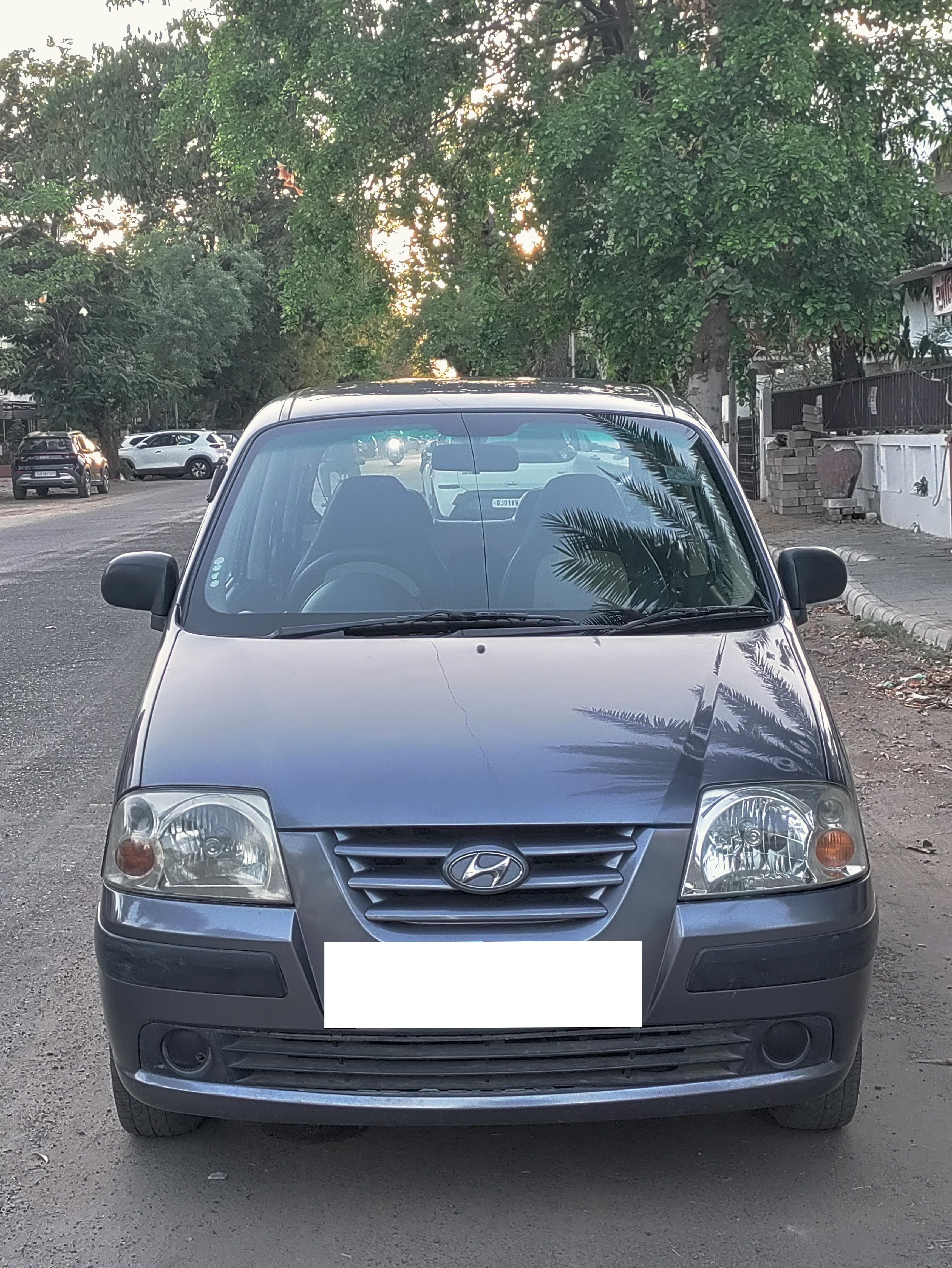 Used Hyundai Santro Xing GLS Car in Ahmedabad, 2010 Model - Find Best ...