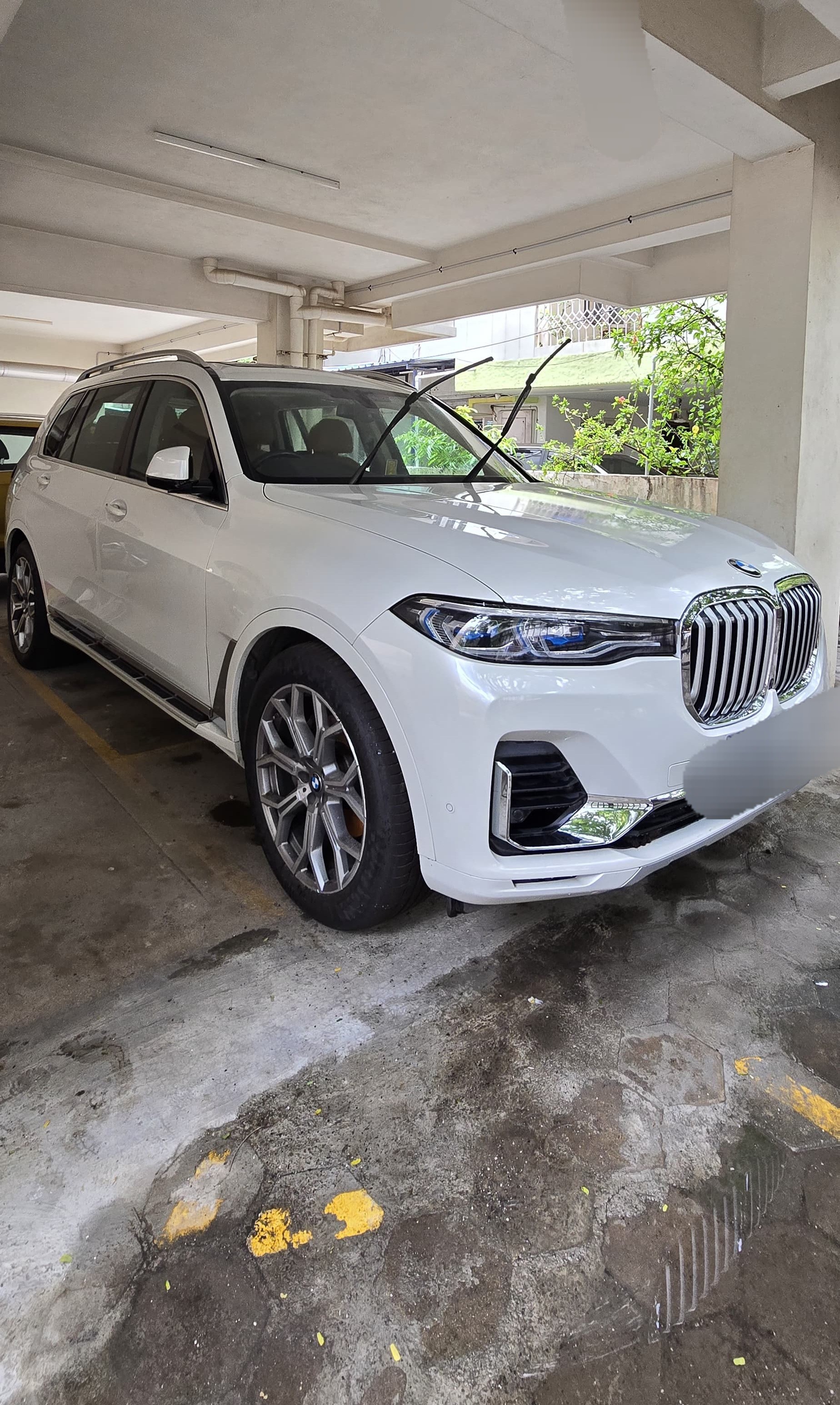 Used BMW X7 xDrive30d DPE Signature Car in Chennai, 2021 Model - Find ...