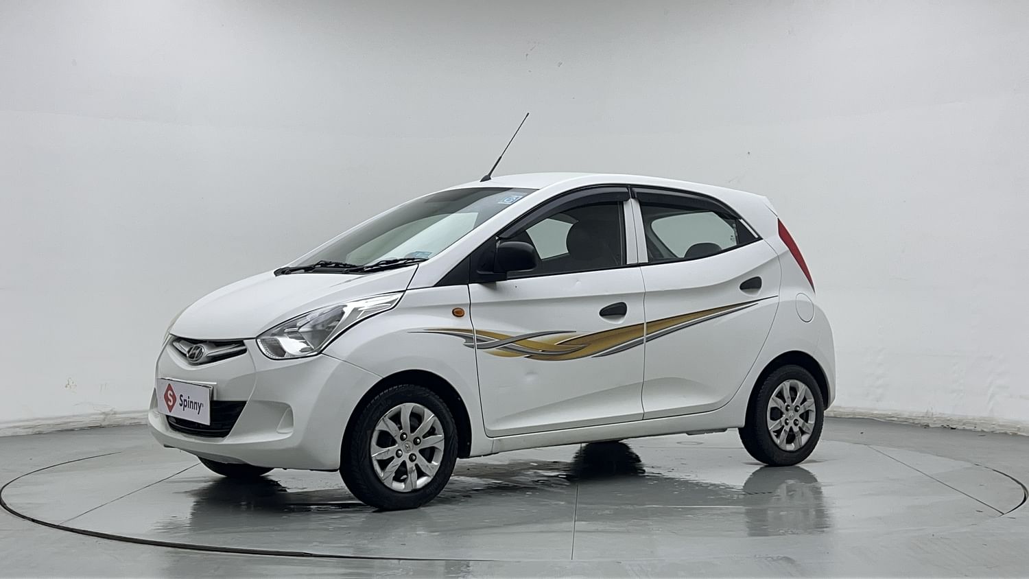 Used Hyundai EON Magna Car in New Delhi, 2014 Model - Find Best Deals ...