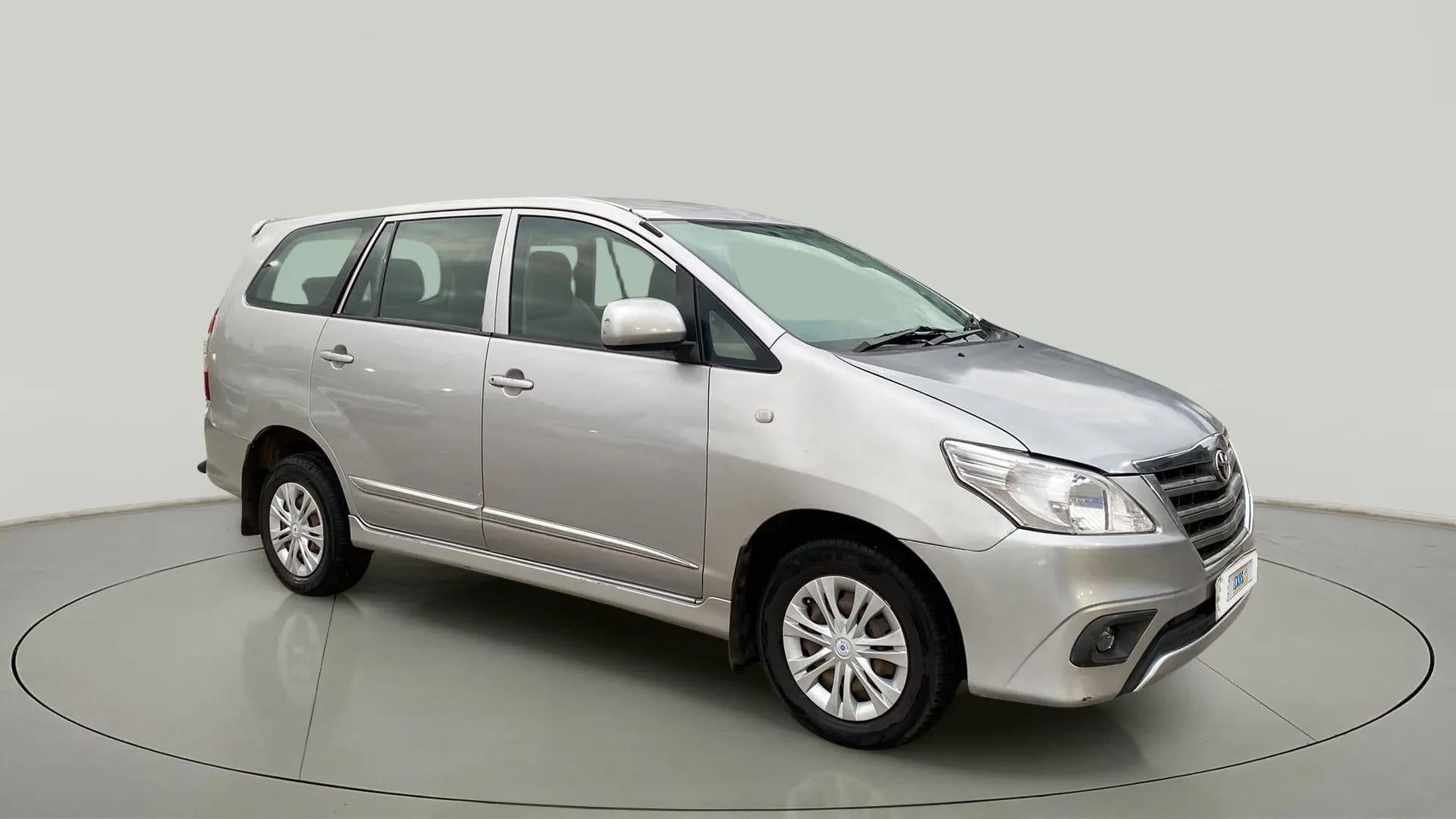 Used Toyota Innova 2.5 GX (Diesel) 7 Seater BS IV Car in Rajkot, 2017 ...