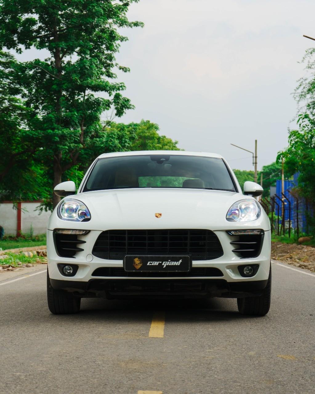 Used Porsche Macan 2L Car in New Delhi, 2019 Model - Find Best Deals ...