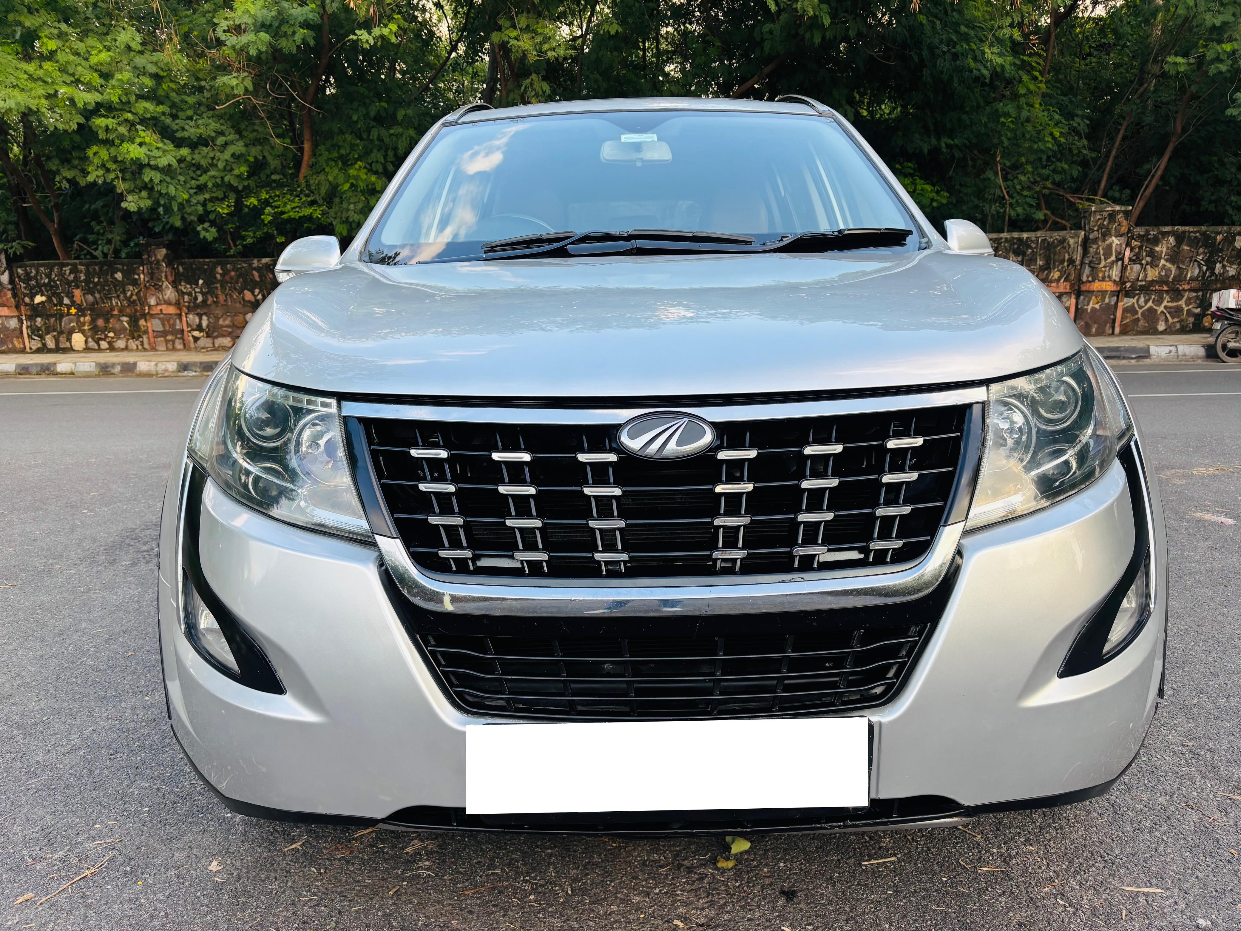 Used Mahindra XUV500 W11 BSIV Car in New Delhi, 2019 Model - Find Best ...