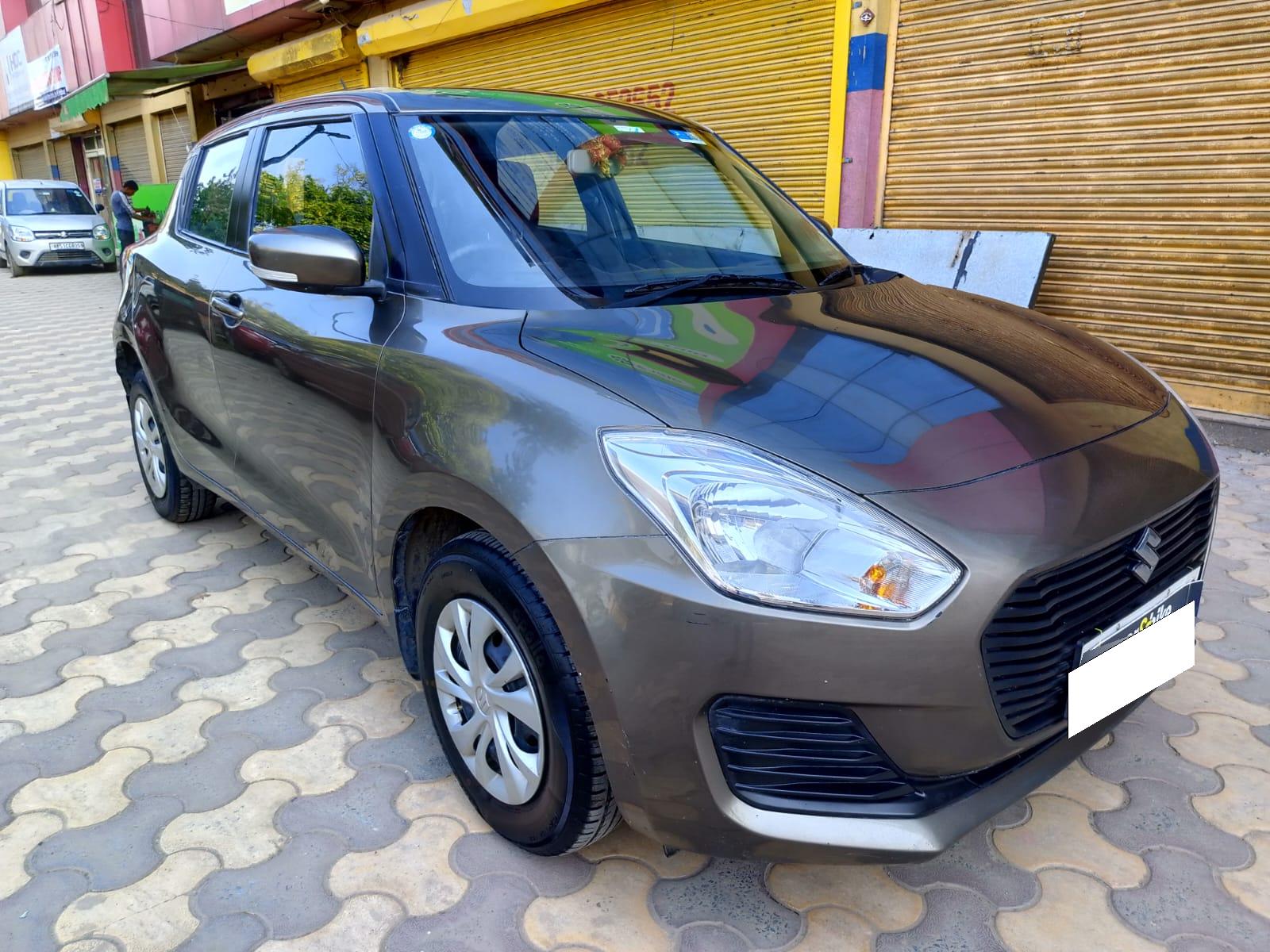 Used Maruti Swift AMT VXI Car in Faridabad, 2020 Model - Find Best ...