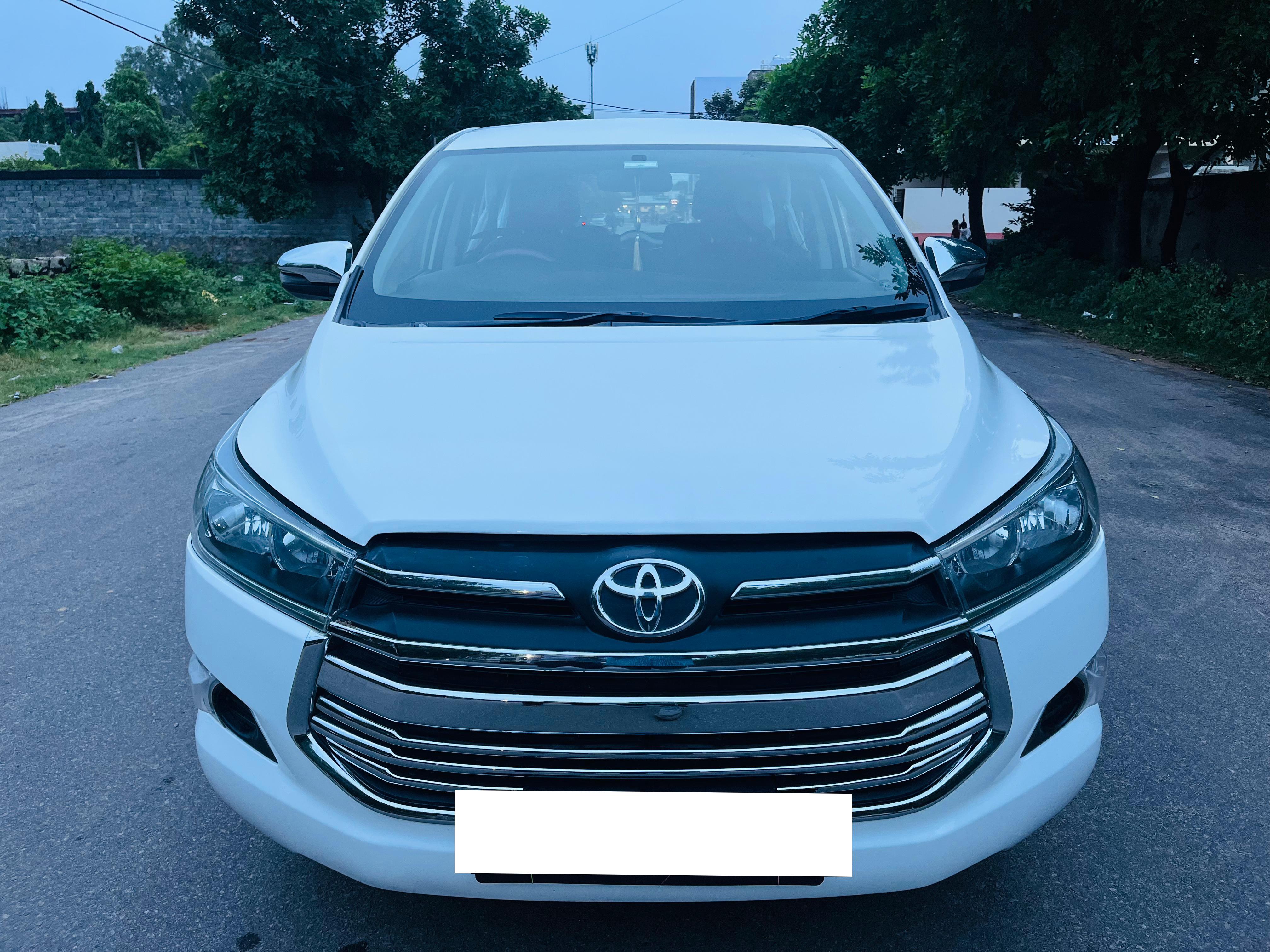 Used Toyota Innova Crysta 2.4 G MT Car in Jaipur, 2020 Model - Find ...