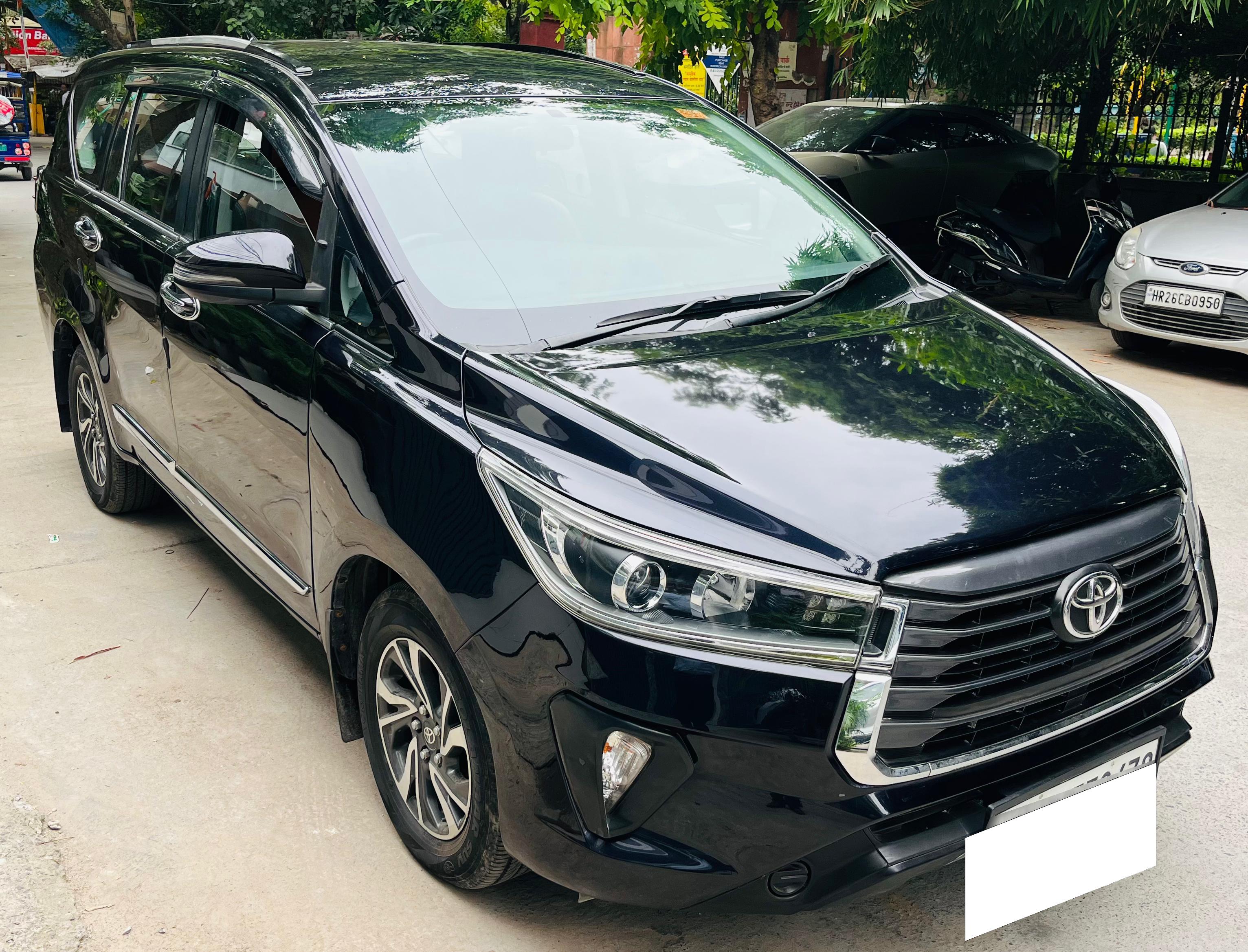 Used Toyota Innova Crysta 2.4 G 7 STR Car in New Delhi, 2022 Model ...