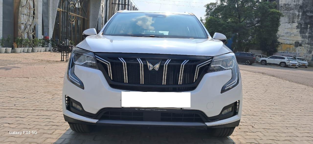 Used Mahindra XUV700 AX7L 7Str AT Car in New Delhi, 2024 Model - Find ...