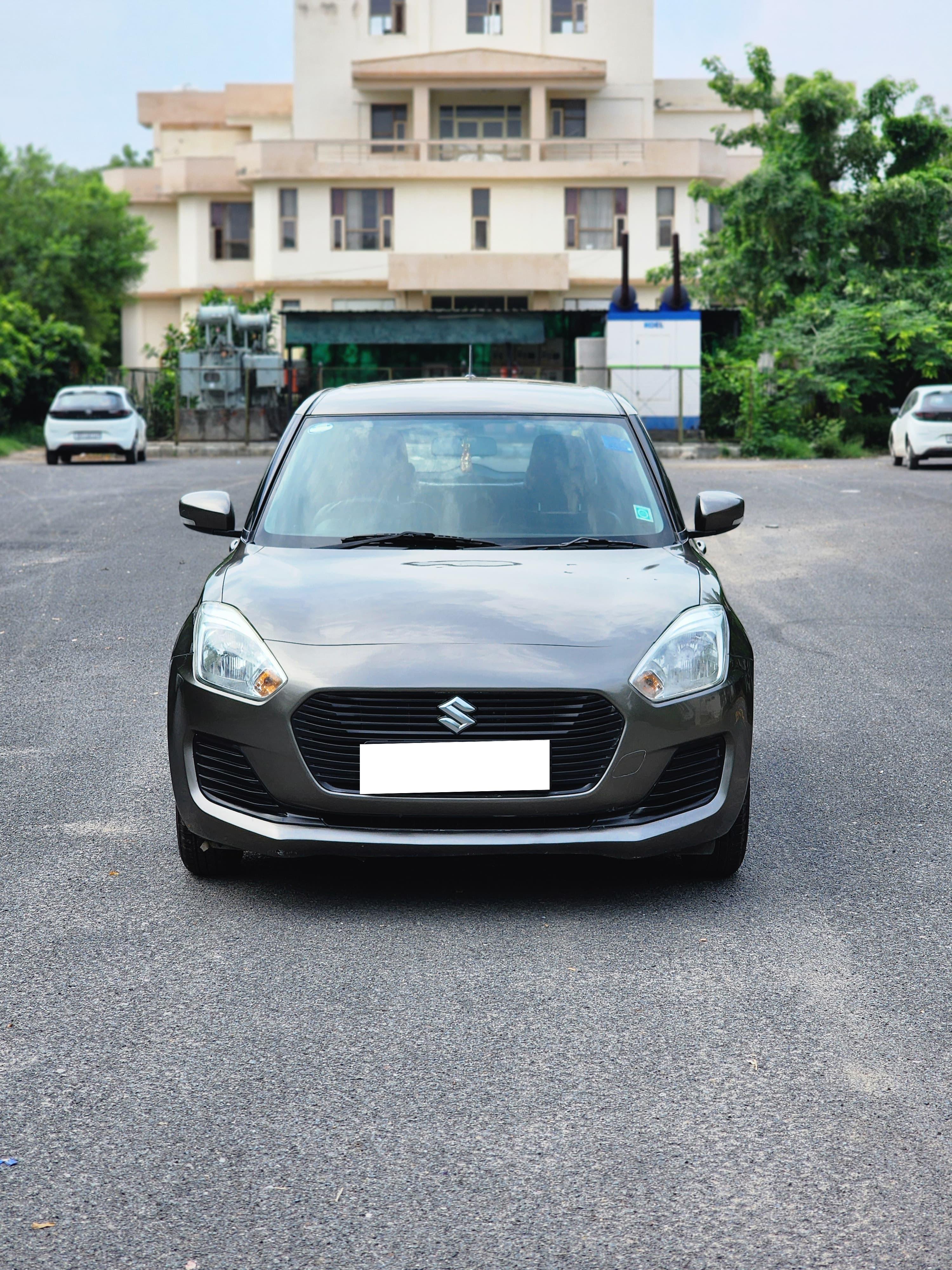 Used Maruti Swift AMT VXI Car in Faridabad, 2018 Model - Find Best ...