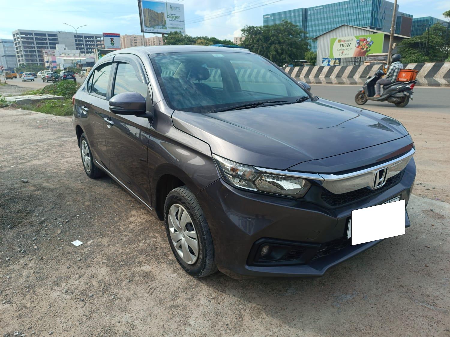 Used Honda Amaze S CVT Petrol BSIV Car in Chennai, 2019 Model - Find ...