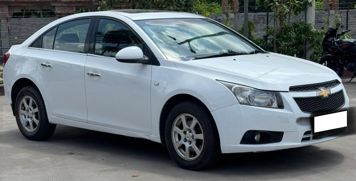 Used 2013 Chevrolet Cruze 1998 cc Diesel Manual Car in Surat at ₹2.60 ...