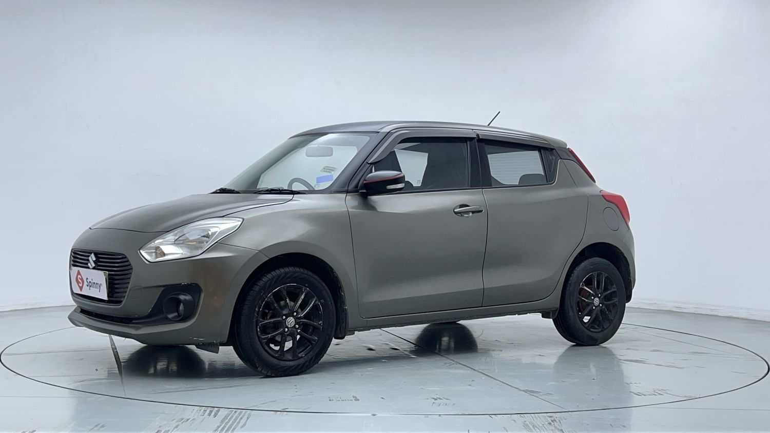 Used Maruti Swift ZXI AMT Car in Ghaziabad, 2018 Model - Find Best ...