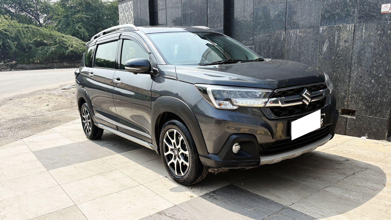 Used Maruti XL6 Alpha Plus AT Car in New Delhi, 2024 Model - Find Best ...