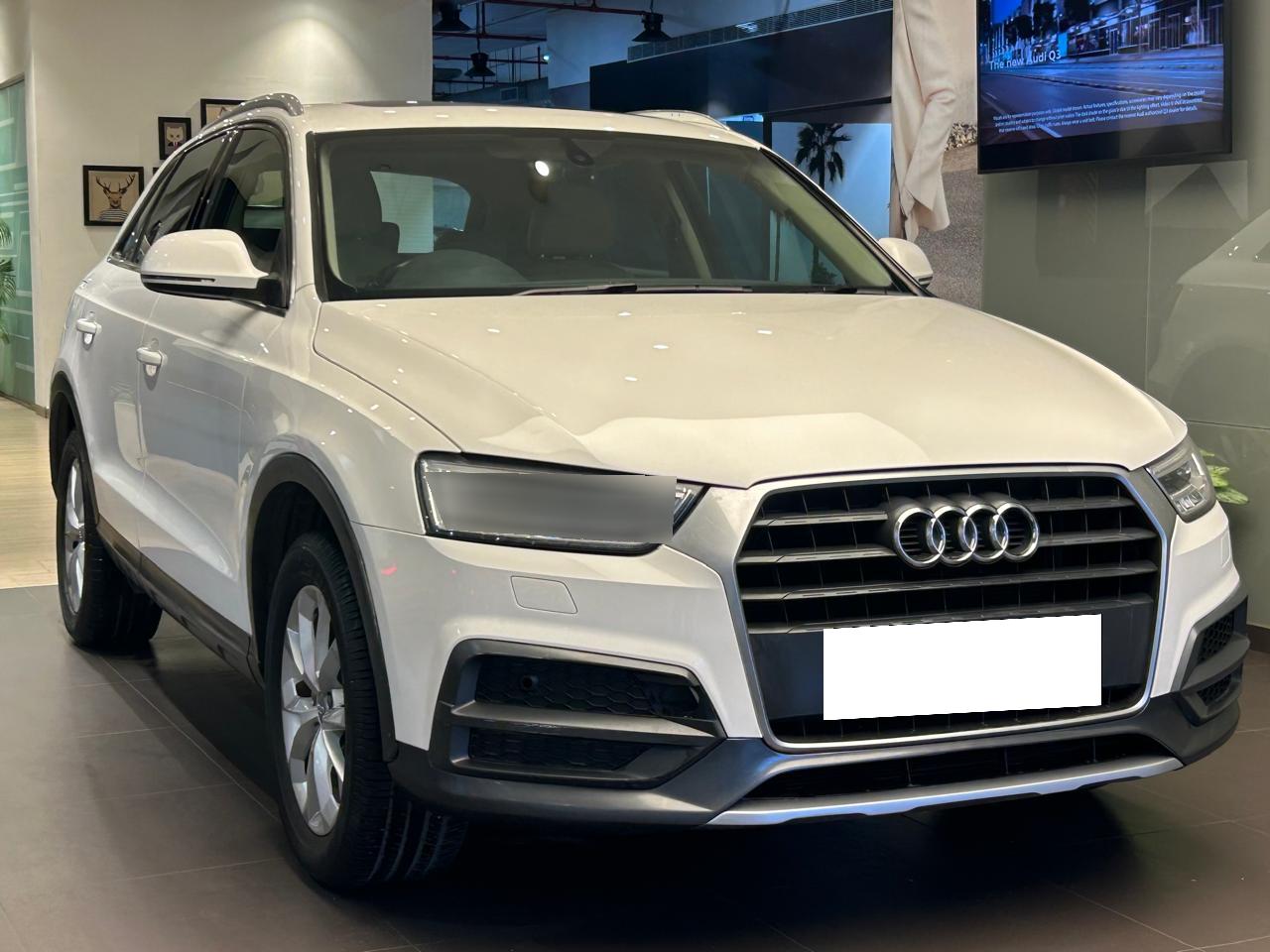 Used Audi Q3 30 TFSI Premium FWD Car in Gurgaon, 2017 Model - Find Best ...