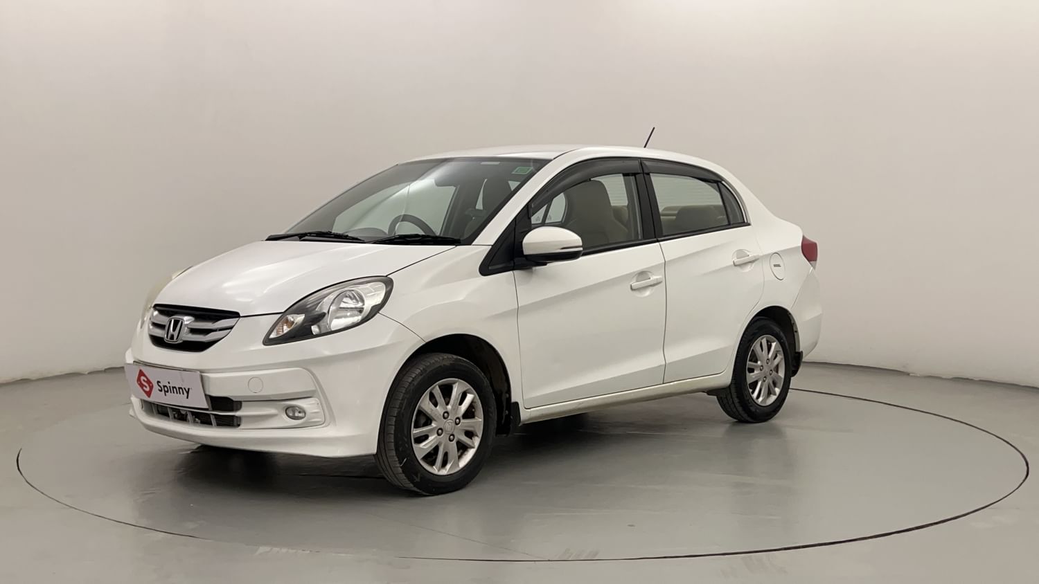 Used Honda Amaze 2nd Gen VX Car in Pune, 2015 Model - Find Best Deals ...