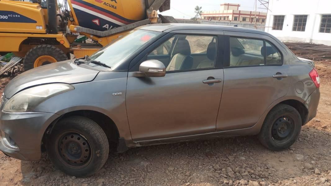 Used 2016 Maruti Swift Dzire Diesel Manual in Indore at ₹5 Lakh - CarDekho