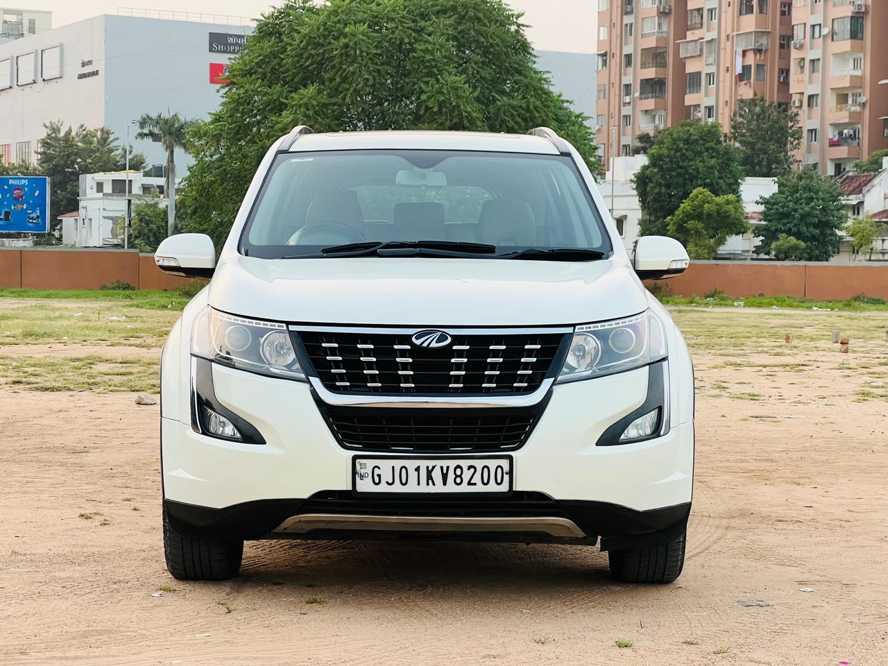 Used Mahindra XUV500 W9 2WD Car in Ahmedabad, 2019 Model - Find Best ...