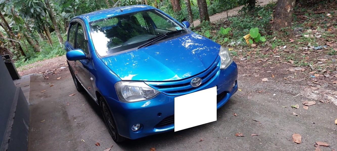 Used Toyota Etios Liva GD Car in Ernakulam, 2012 Model - Find Best ...
