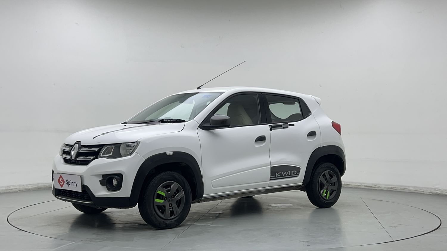 Used Renault KWID 1.0 RXT AMT Opt Car in Noida, 2019 Model - Find Best ...