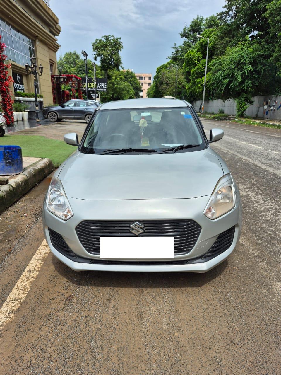Used Maruti Swift VXI Car in New Delhi, 2018 Model - Find Best Deals ...