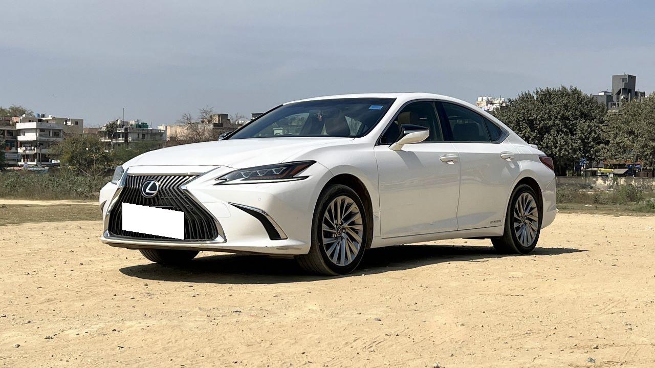 Used Lexus ES 300h Luxury Car in New Delhi, 2019 Model - Find Best ...