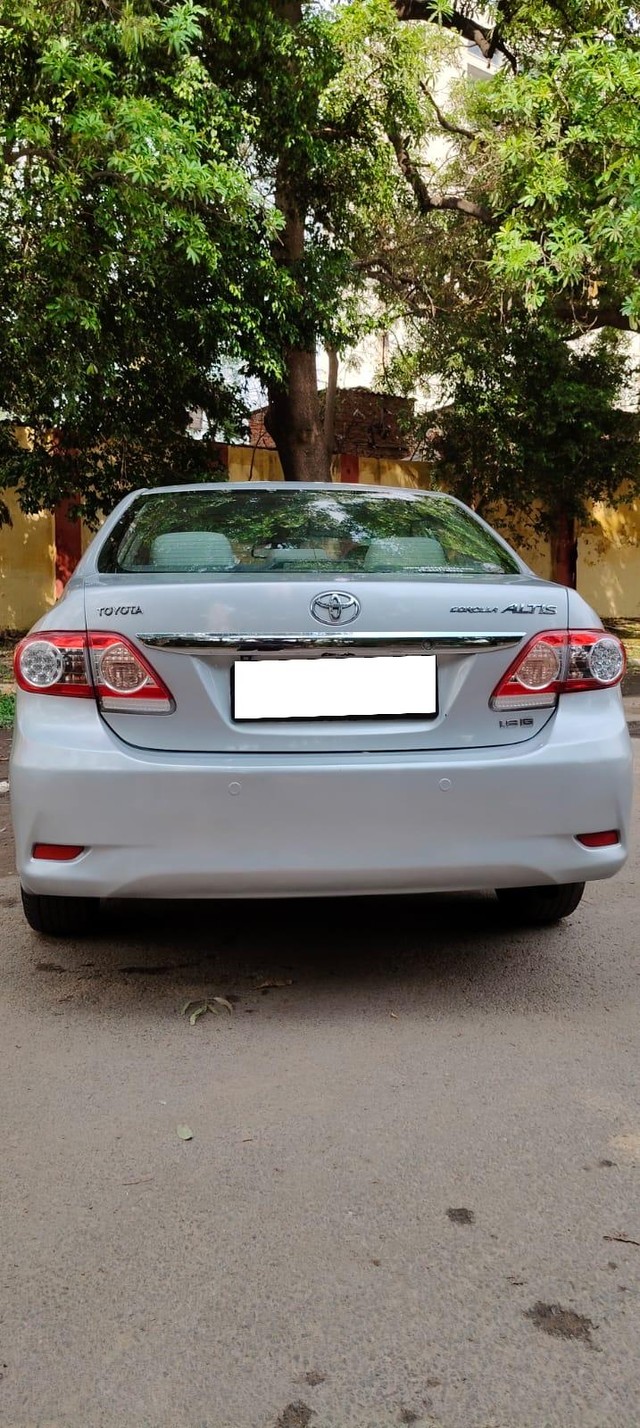 Used 2013 Toyota Corolla Altis 1798 cc Petrol Manual Car in New Delhi ...