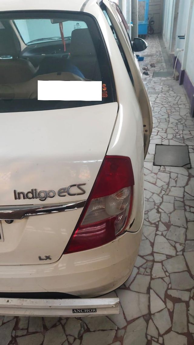 Used 2015 Tata Indigo eCS Diesel Manual in Kanpur at ₹2 Lakh - CarDekho