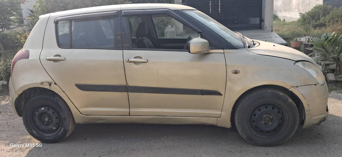 Buy Used Maruti Swift Glam of 2005 model @ 52,000 INR in Amritsar - 4928030 - ZigWheels.com